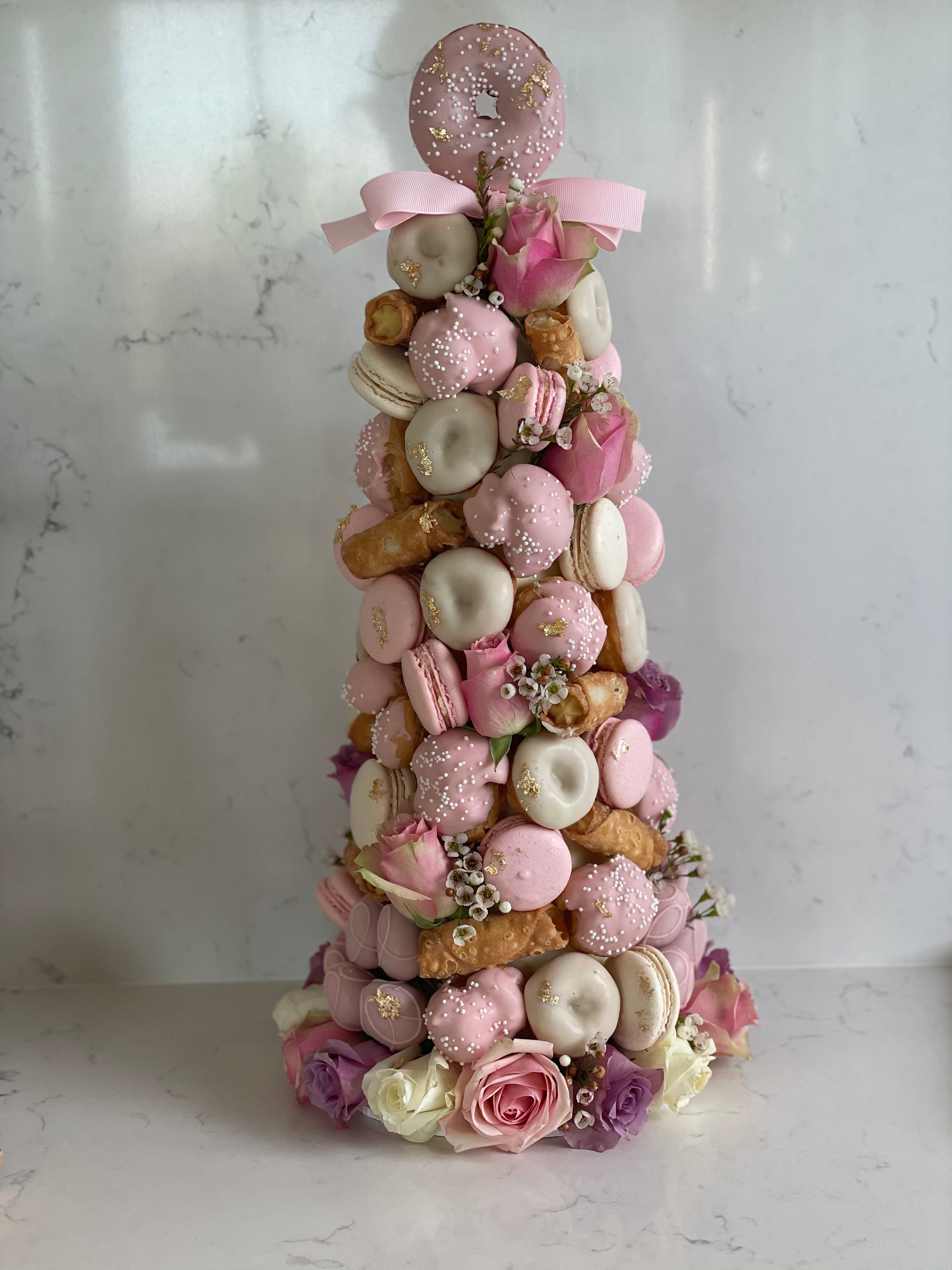 Best Macaron & Dessert Gifts Sydney | Macarons Home Delivery