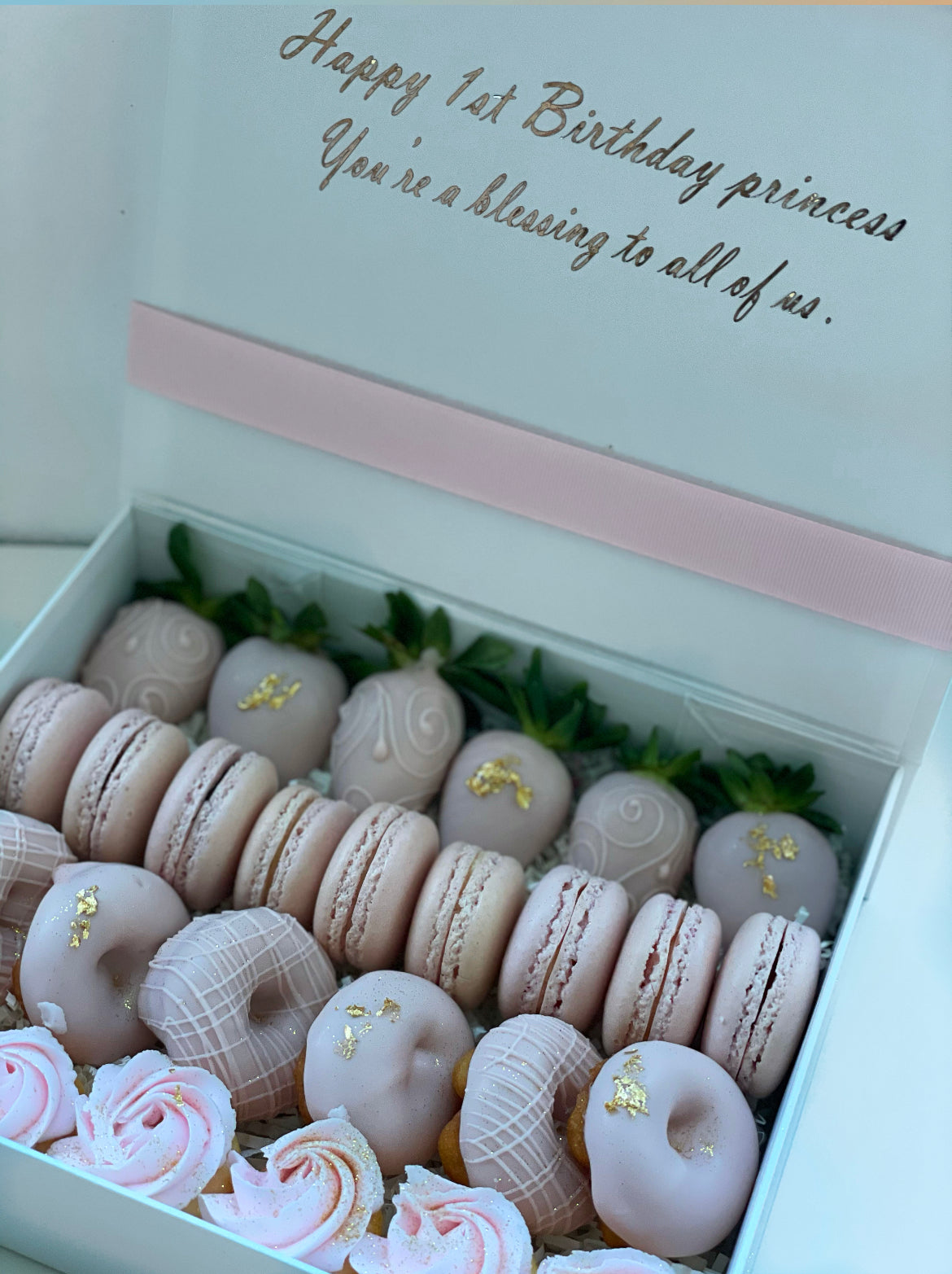 The Ultimate Dessert Box (Available in 4 colours) | Macaron Delights Sydney